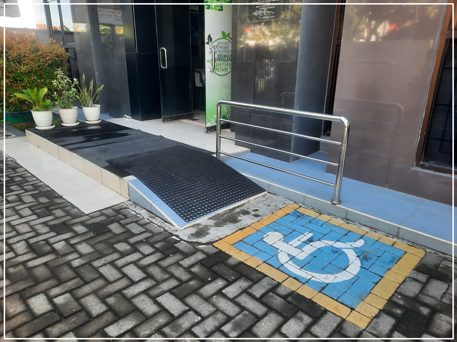 Standar Layanan Informasi Publik - Portal PPID BPS RI